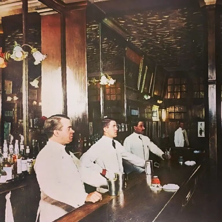 Harry’s Bars: The Story of Europe's Two Glamorous Watering Holes